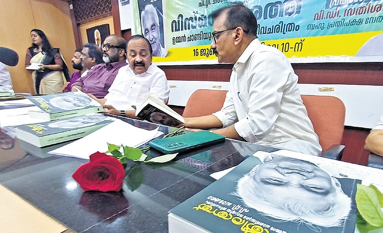 Political biography on Oommen Chandy launched; remembered as leader of ...