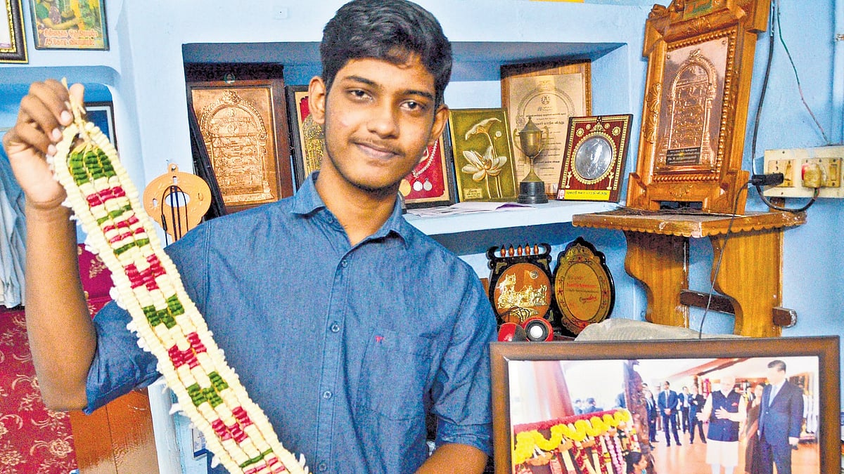 Thovalai Maanikka Maalai: Floral art that glitters like gem