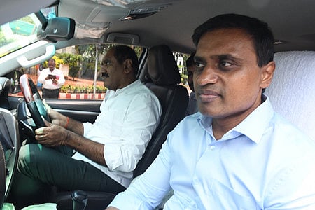 YSRCP MP Mithun Reddy arrested in liquor case; SIT files 300-page ...