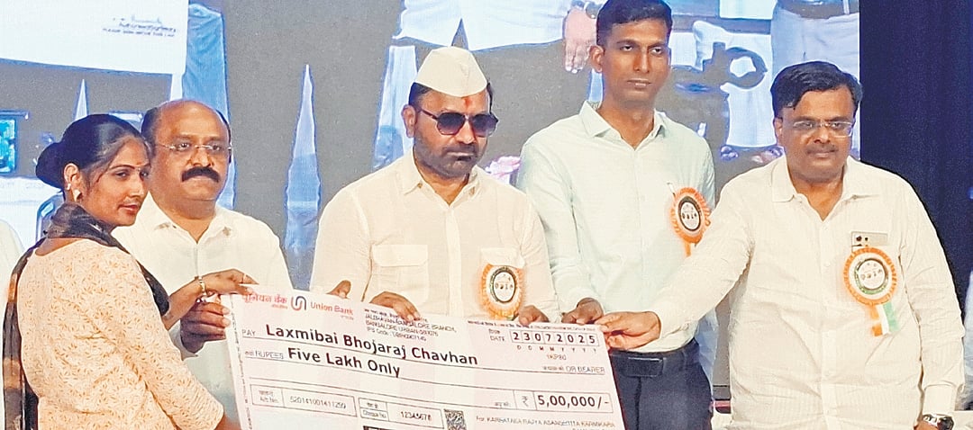 Minister Santosh Lad proposes cess on fuel for welfare of unorganised ...