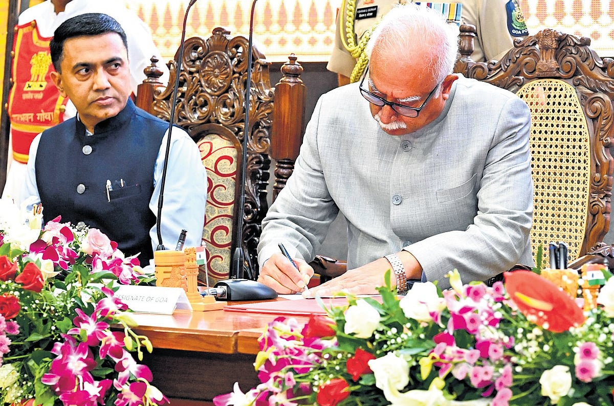 Senior TDP leader Ashok Gajapathi Raju sworn in as Governor of Goa