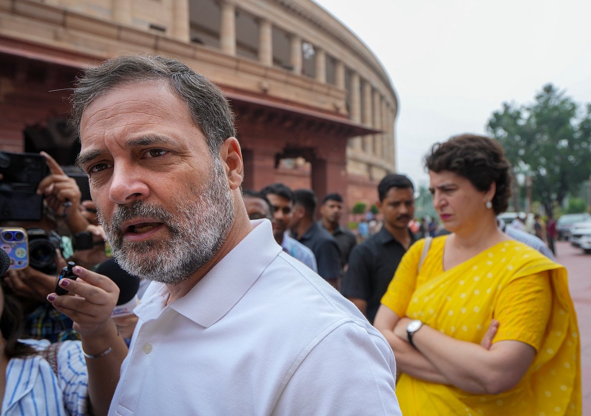 Everybody, except PM Modi, FM Sitaraman, know India's is 'dead economy ...