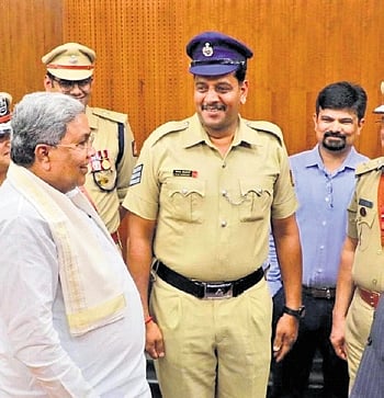 Karnataka’s constables to sport navy blue peak caps soon