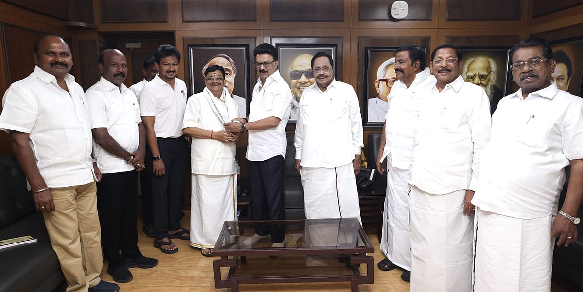 Former AIADMK MP Maitreyan joins DMK, claims AIADMK alliance directed from Delhi