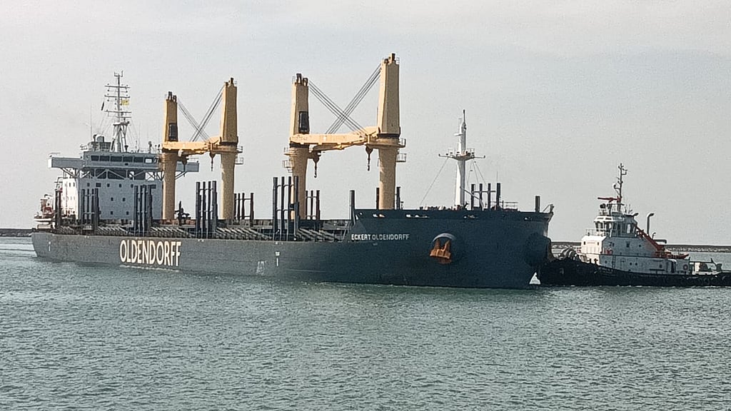 Adani’s Kattupalli Port in Chennai achieves milestone with record ...