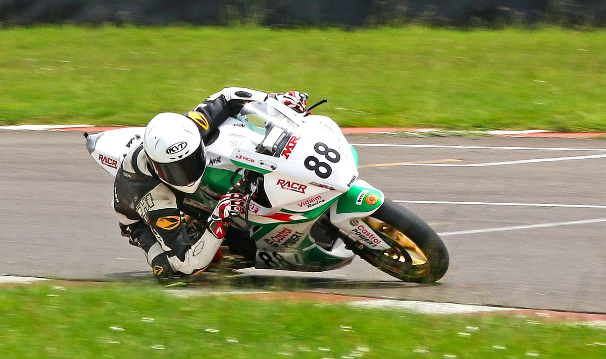 National racing: Rahil Pillarisetty grabs pole position in Pro-Stock ...