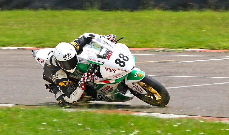 National racing: Rahil Pillarisetty grabs pole position in Pro-Stock ...