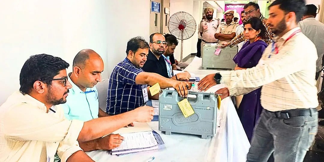 Delhi University records 39.5 per cent voter turnout in DUSU elections