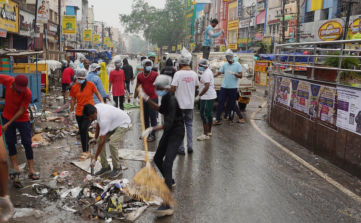 Sanitation teams clear record 2,672 tonnes of Deepavali waste