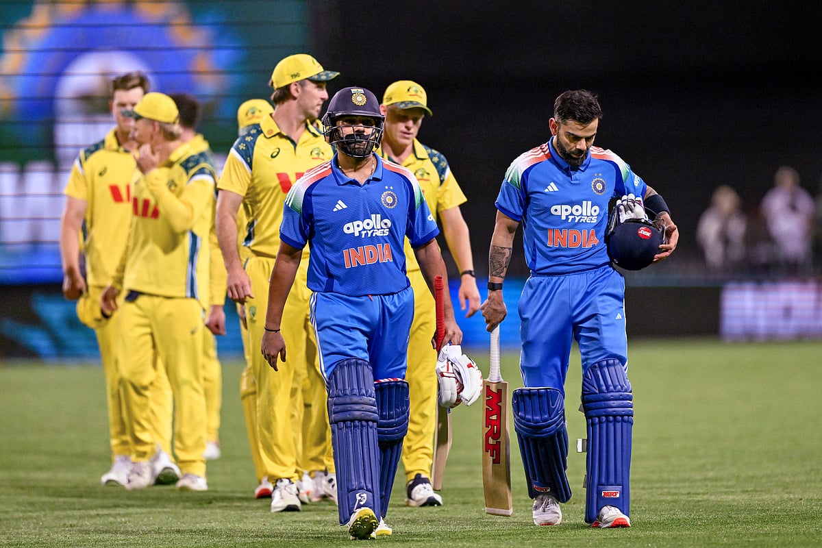 Sydney bows down to India's crown jewels Rohit & Kohli