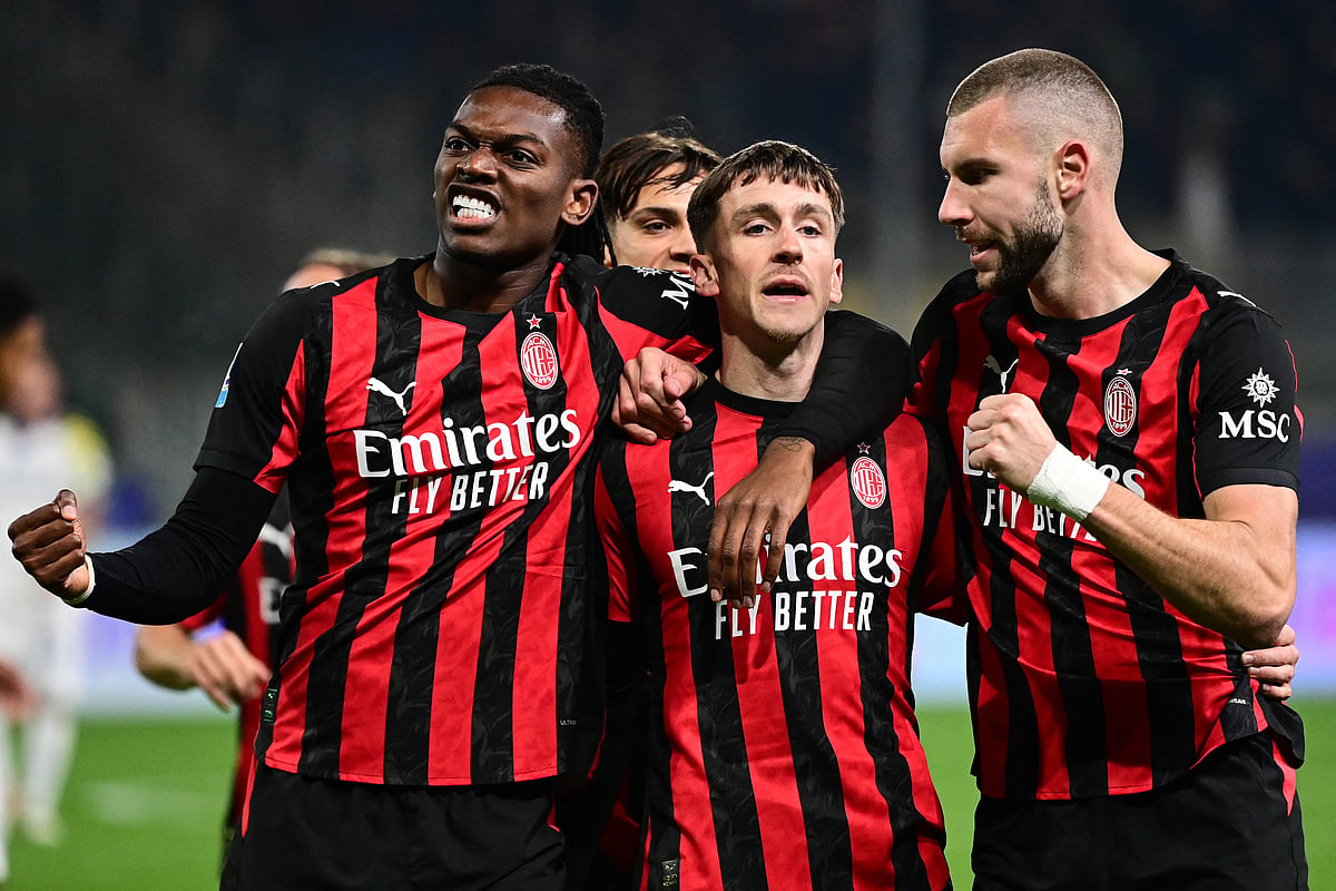 Wasteful Milan draw at Parma but level with Serie A leaders Napoli