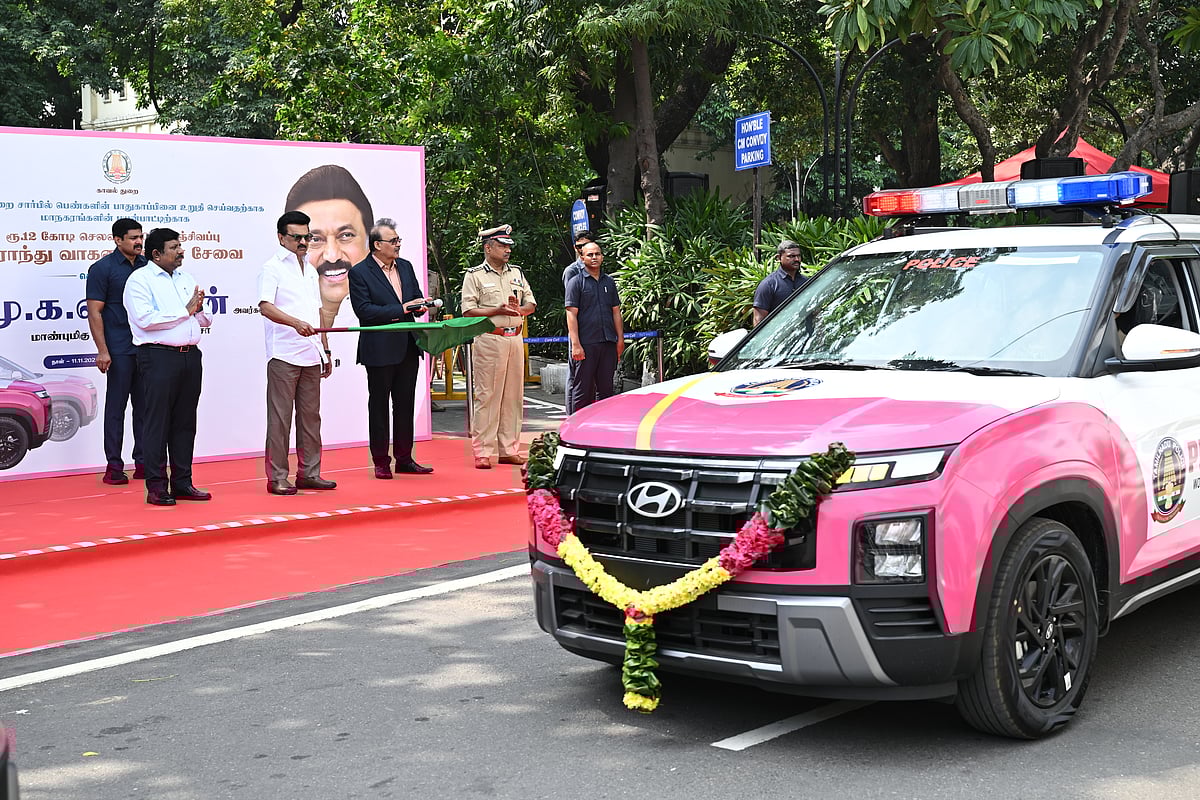 CM Stalin flags off 80 pink patrol cars in eight municipal corporations