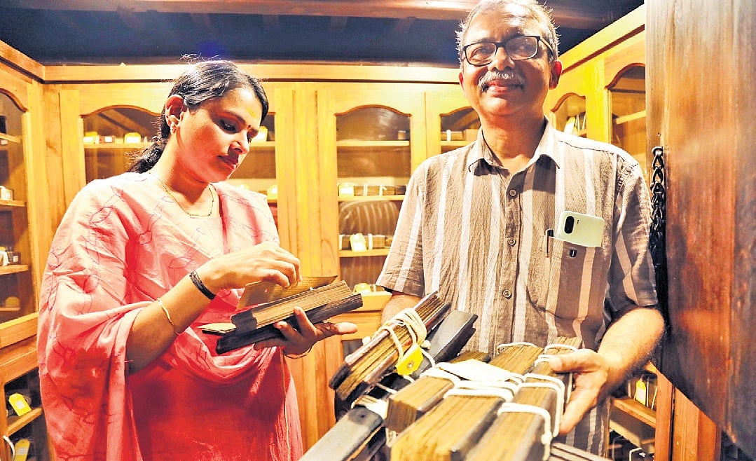 Centre to support preservation of ancient manuscripts at temple