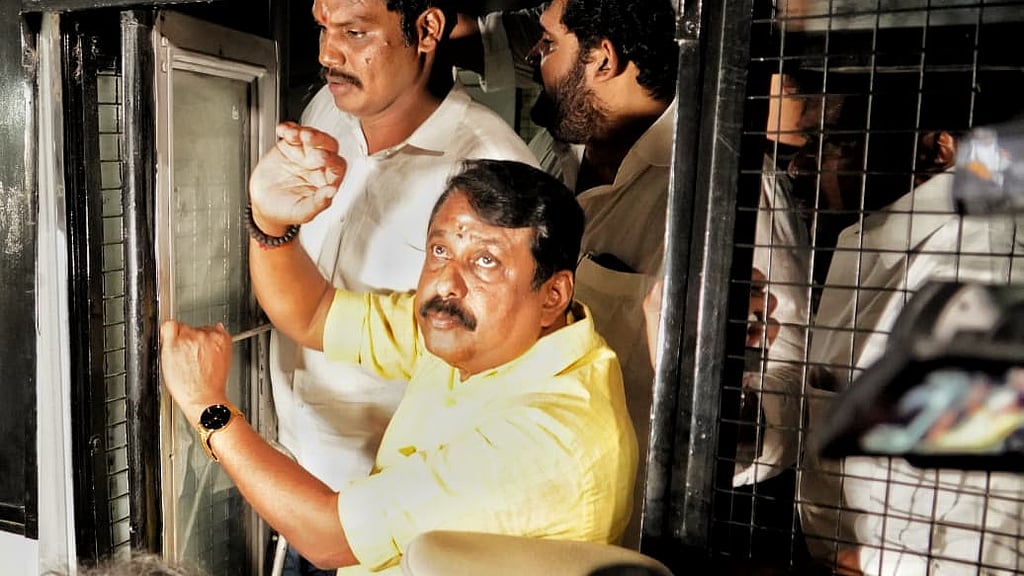 TN BJP chief Nainar Nagenthran arrested by police over 'Karthigai ...