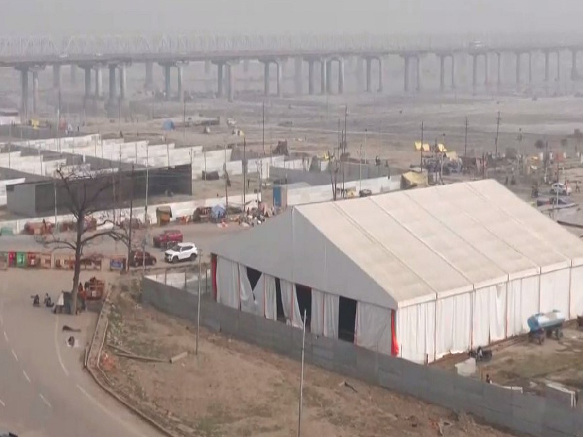 Kalpwasi dies in tent fire during Magh Mela in Uttar Pradesh's Prayagraj