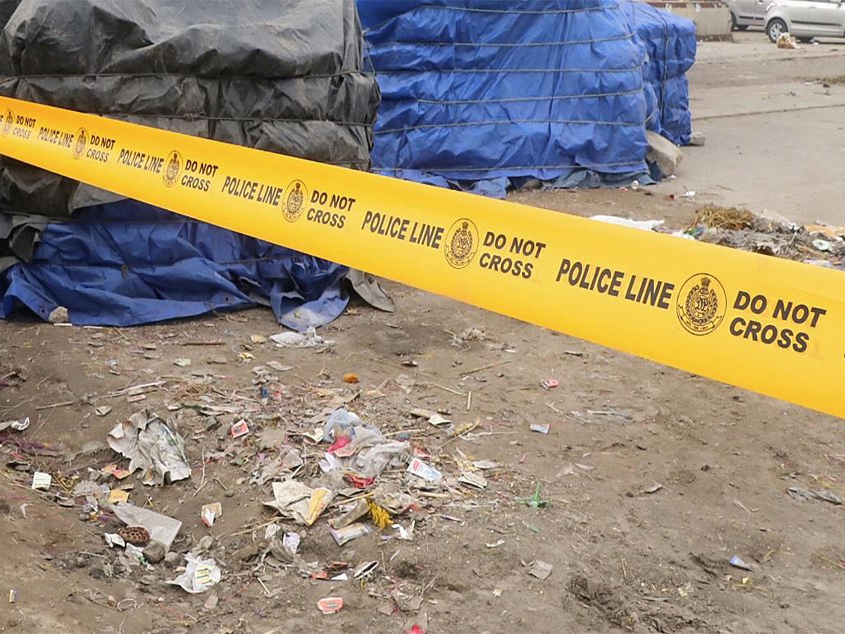 Mobile flashlight reveals fatal fight inside Ahmedabad housing board home