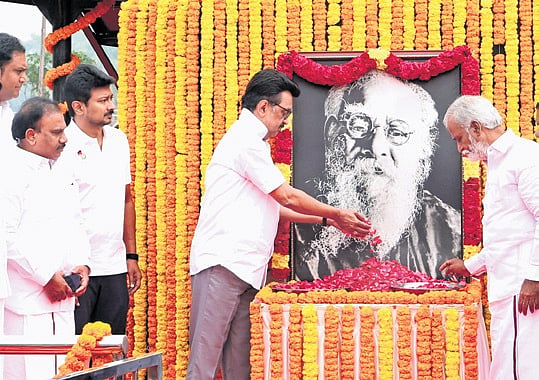 Tributes paid to Periyar, MGR on death anniversary