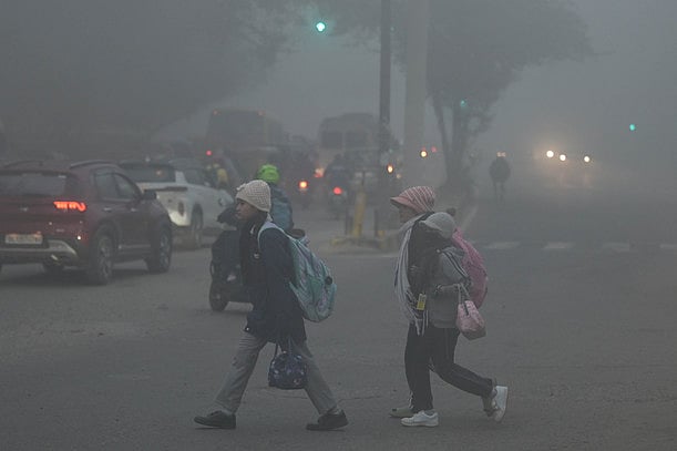 Dense fog to persist in Delhi, yellow alert issued