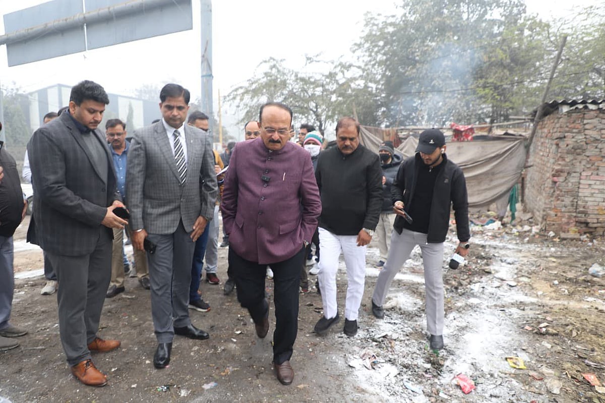 Shift garbage depots from residential localities: Ashish Sood