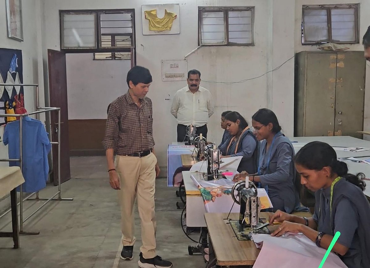 Project Rachana: ITI students in Raipur tackle pollution by upcycling ...