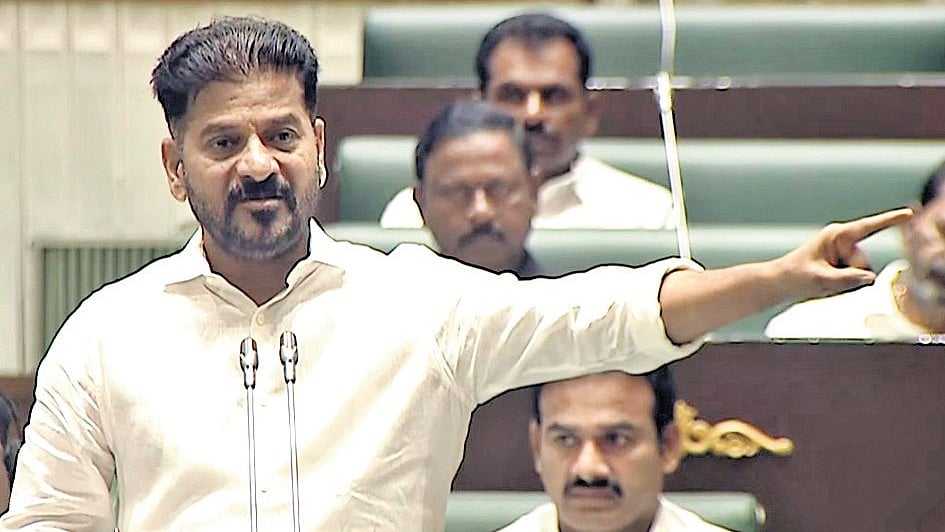 Telangana government to form committee for reorganisation of districts