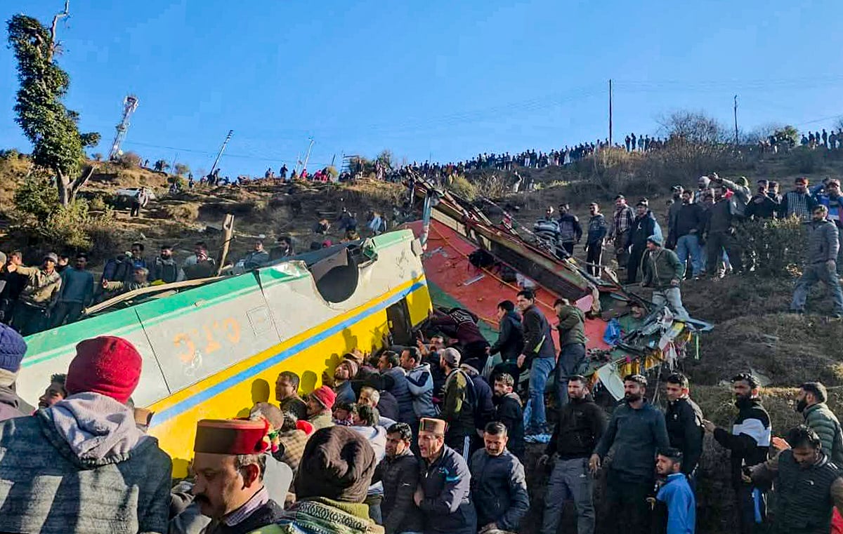 Nine killed, 40 injured as bus plunges into 500- ft deep gorge in ...