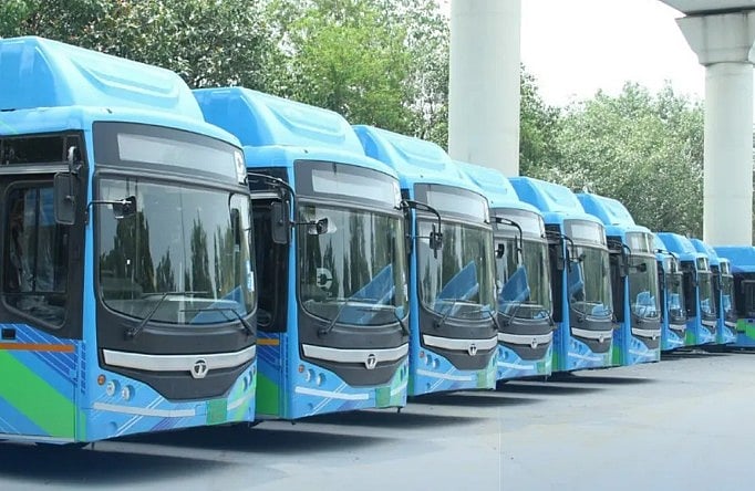 Delhi plans 3,330 more e-buses, seeks Phase-2 push under PM E-DRIVE ...