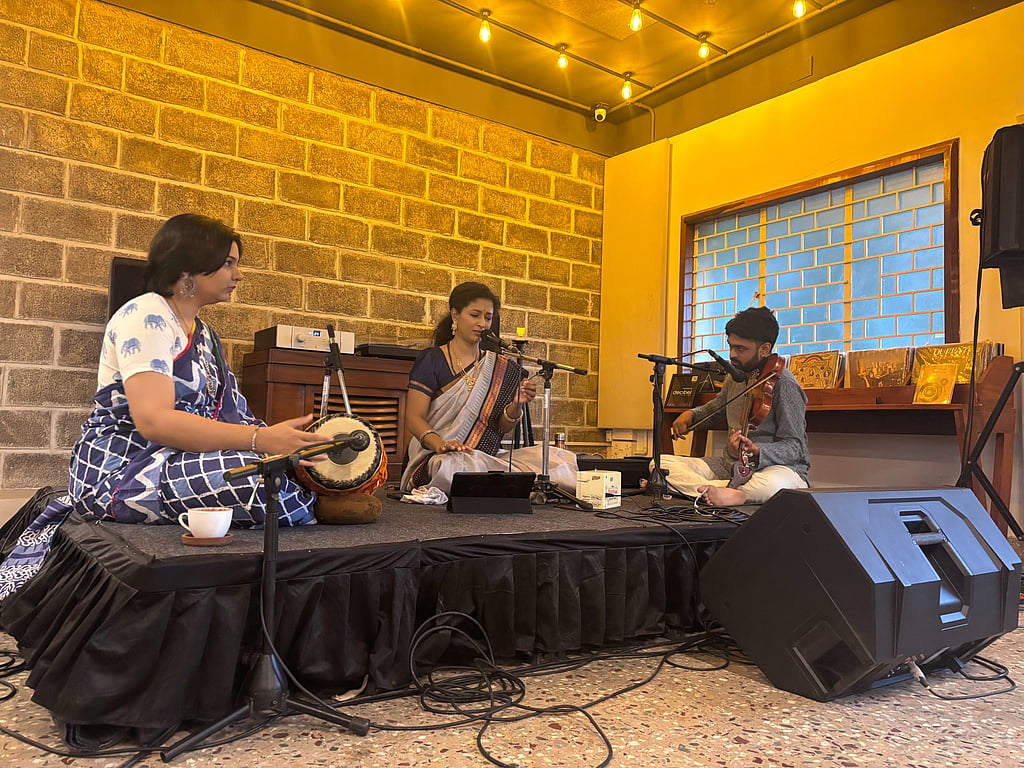 Out of the tradition, ragas now enter new rooms in Chennai