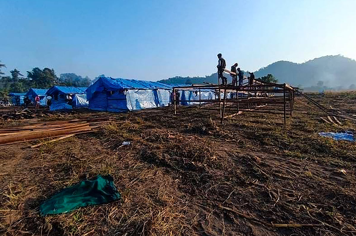 Bangladesh summons Myanmar envoy after border clashes