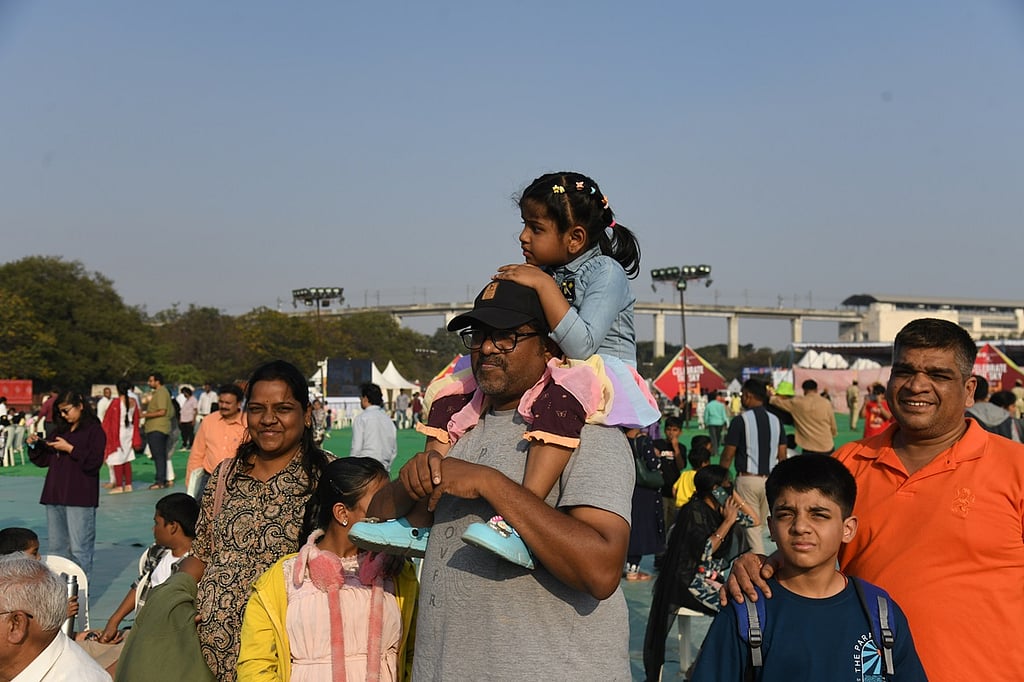 Sky comes alive with international colours