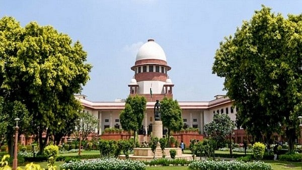 SC sets ‘written plaint’ limit for public servants