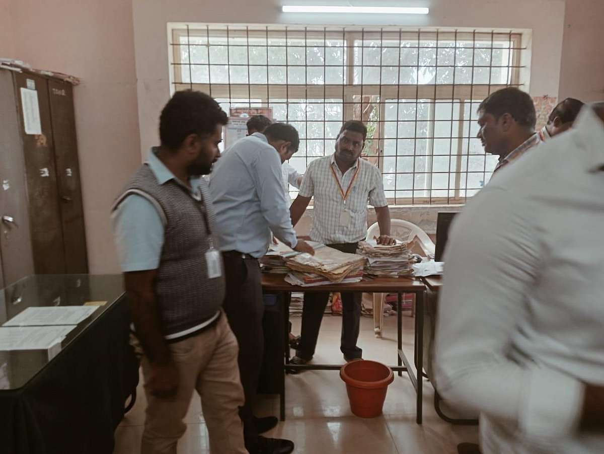 Upa Lokayukta raids expose alleged Rs 200 crore government land scam in ...