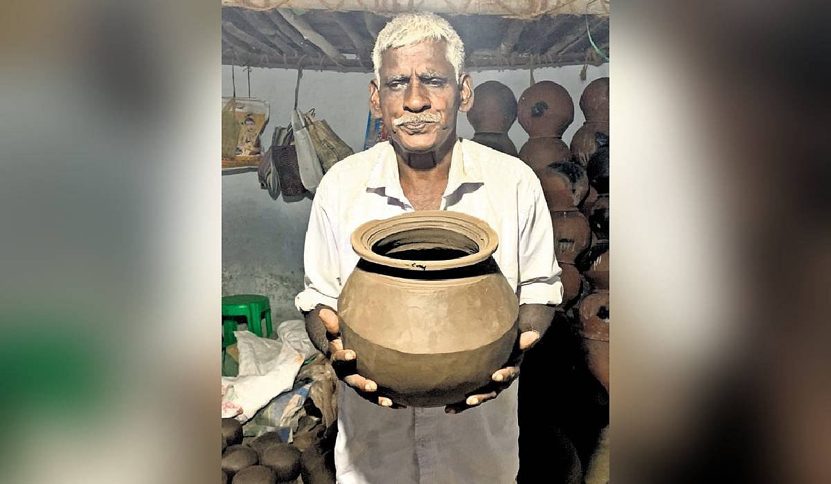 A blind potter’s battle to keep clay craft alive in Tamil Nadu