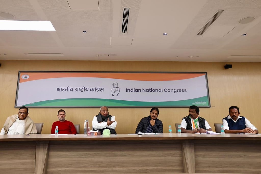 Congress asks Tamil Nadu leaders to fall in line as power-sharing ...