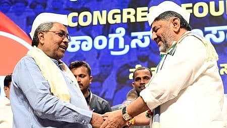 Karnataka leadership tussle: CM Siddaramaiah, DyCM Shivakumar camps ...