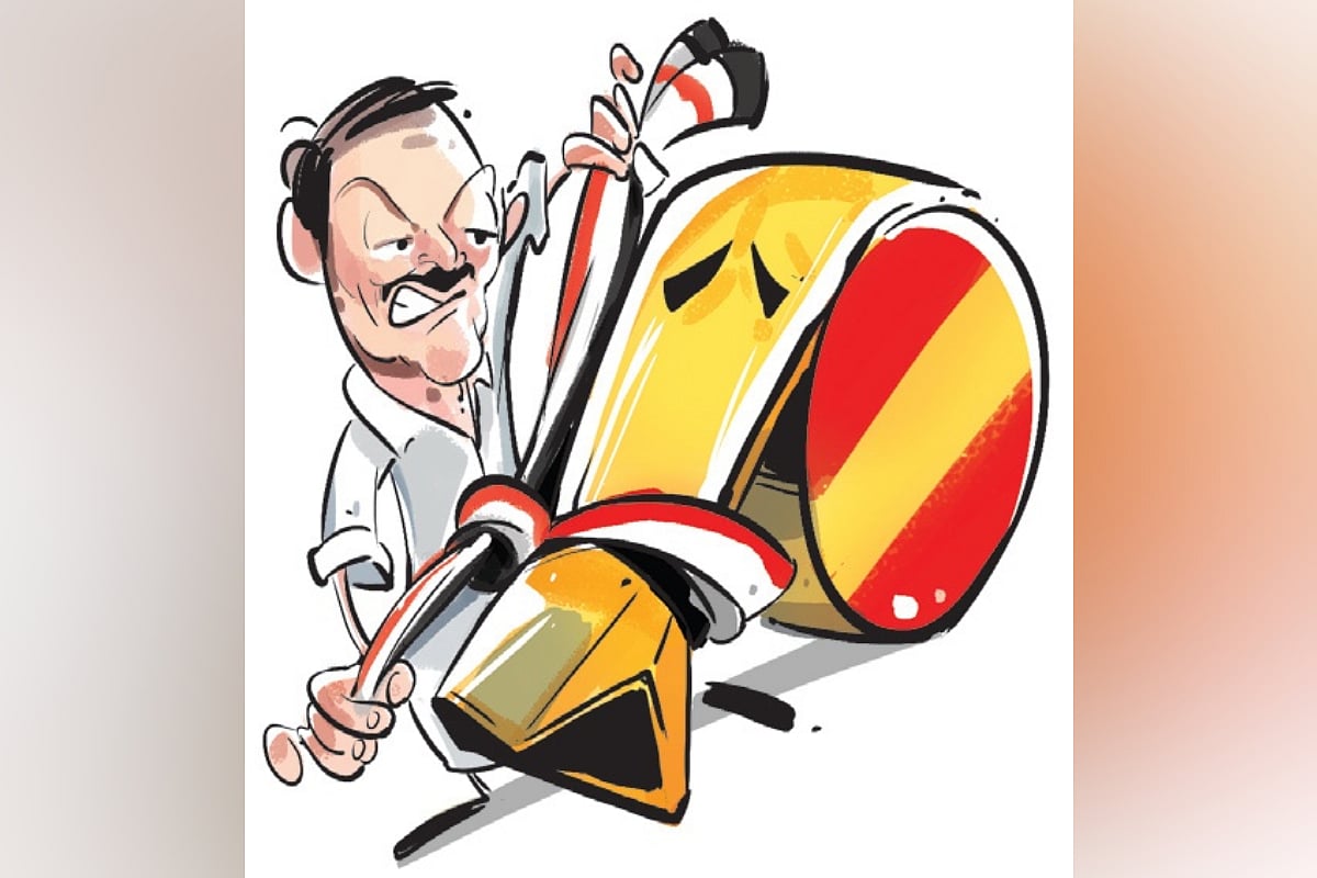 Off the cuff: AIADMK sidelines whistle at MGR birth anniversary event ...