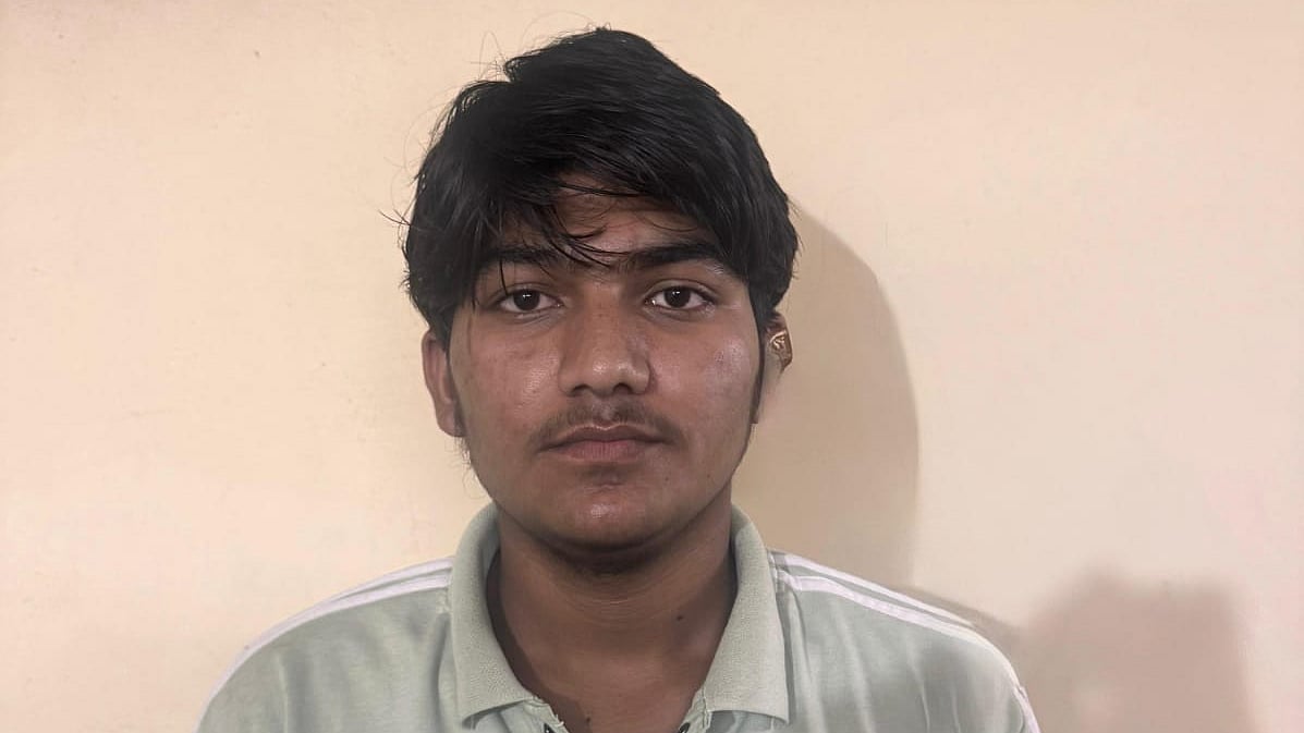 Gujarat ATS foils terror plot, tailor radicalised by Al Qaeda held in ...