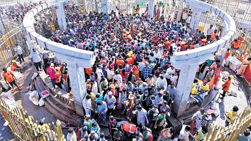 Medaram geared up for Sammakka–Saralamma Jatara as 1.5 crore devotees ...