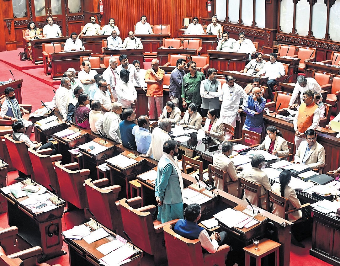 Karnataka governor's walkout row: Chaos in Council after Opposition ...