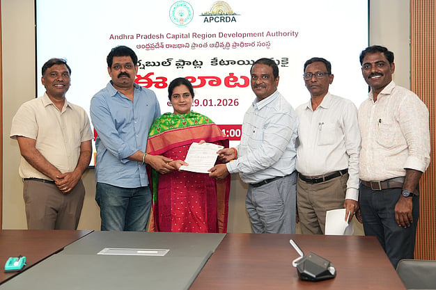 APCRDA allots returnable plots to 30 Amaravati ryots