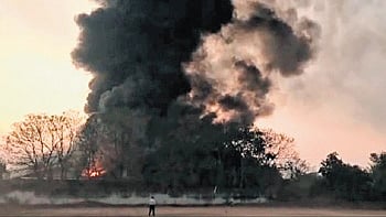 Fire breaks out at sack manufacturing factory in Odisha's Bardol