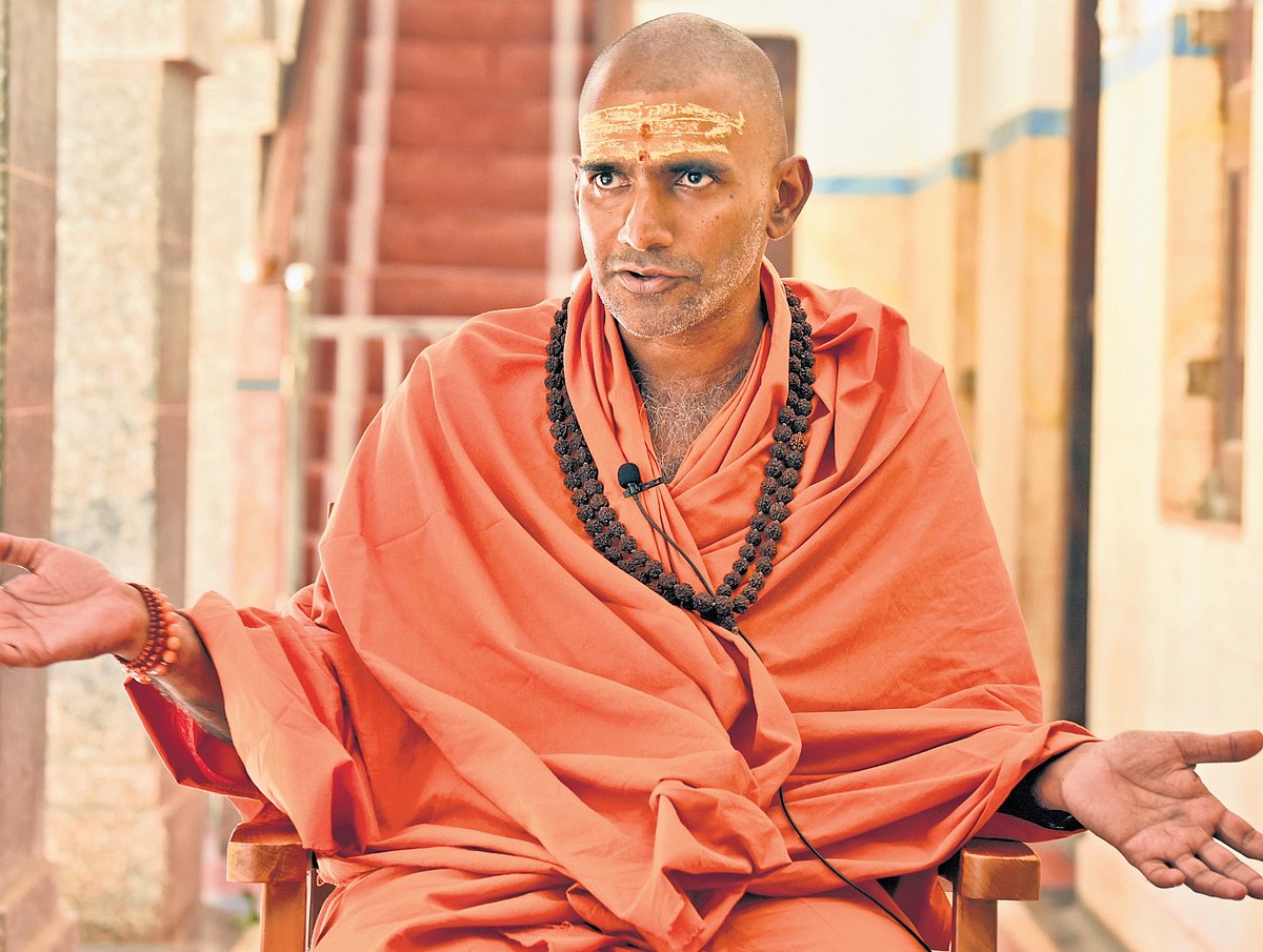 Ascetics are expected to defend Dharma if required: Swami Anandavanam ...