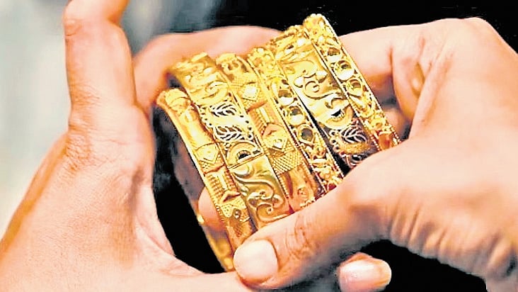 Customs orders release of gold seized by police from Karipur to owner