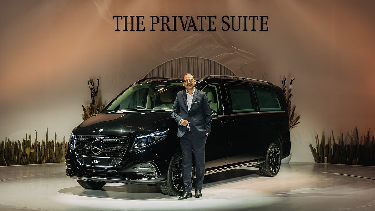 Mercedes-Benz brings back V-Class at Rs 1.4 crore to challenge Toyota ...