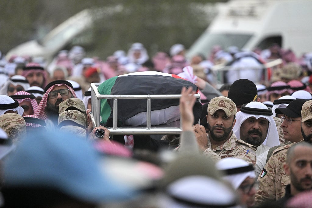 Total of 67 Kuwait army personnel injured in Mideast war: Defence ...