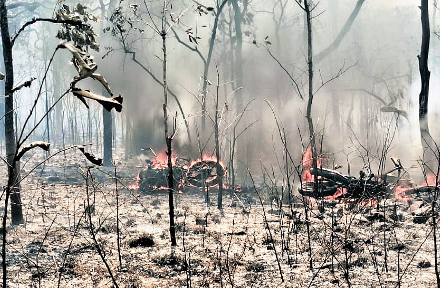 Fire breaks out in NSTR, three vehicles of watchers gutted