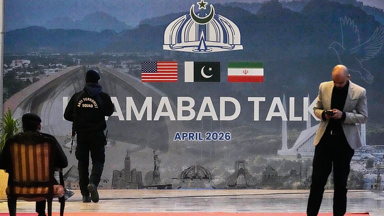 How Pakistan went from being embroiled in conflicts to 'peacemaker' in ...