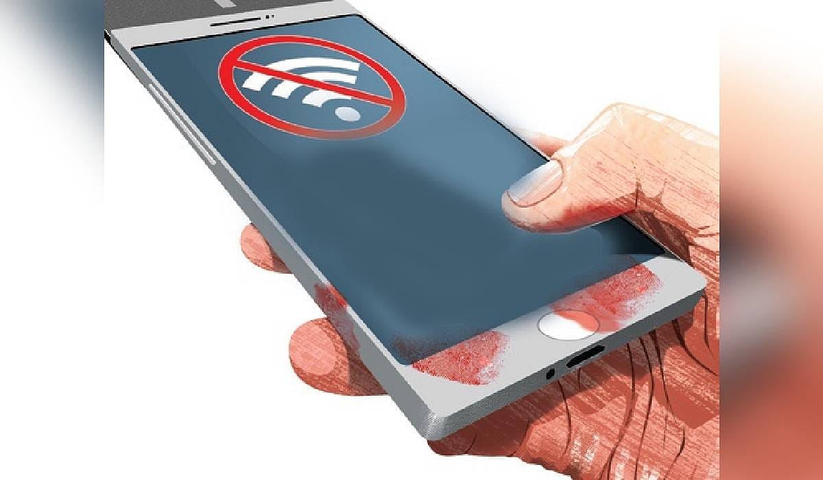 13-year-old dies by suicide in Karnataka after parents restrict mobile ...